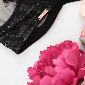 Panache | Intimates & Sleepwear | Panache Superbra Idina Plunge Black ...